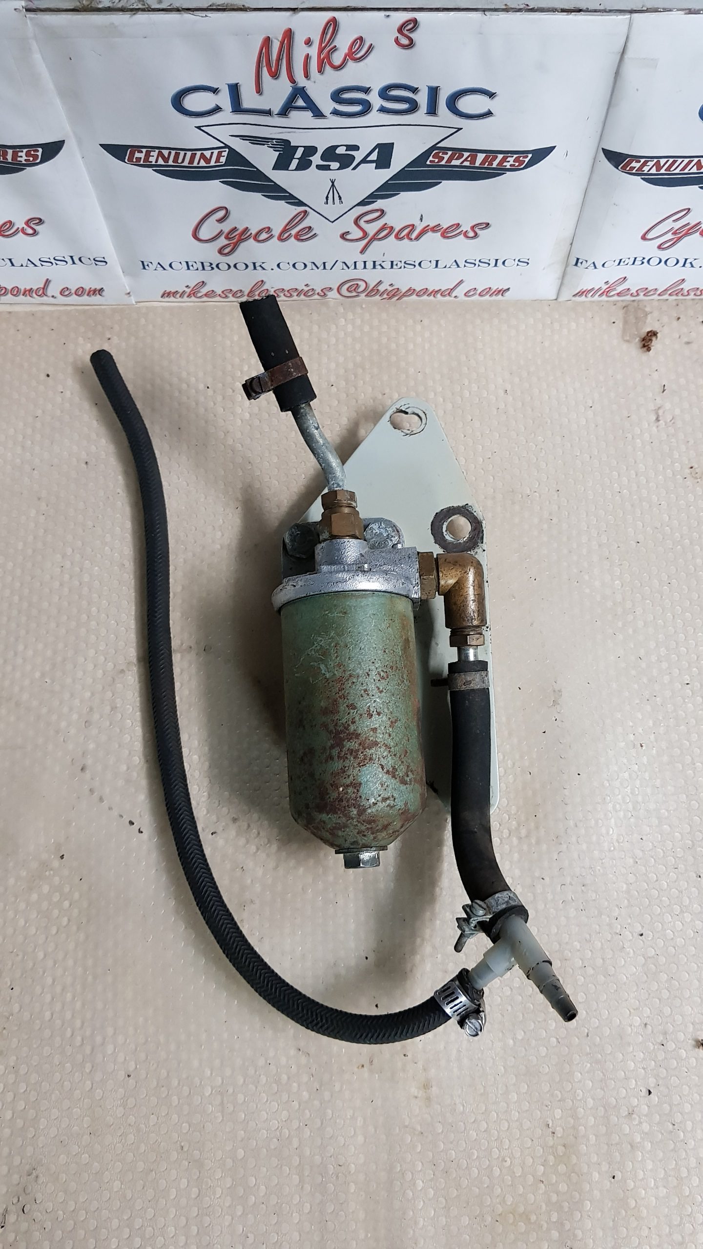 BSA B25 B50 OIL FILTER ASSEMBLY - ORIGINAL, USED | Mikes Classic Cycle ...