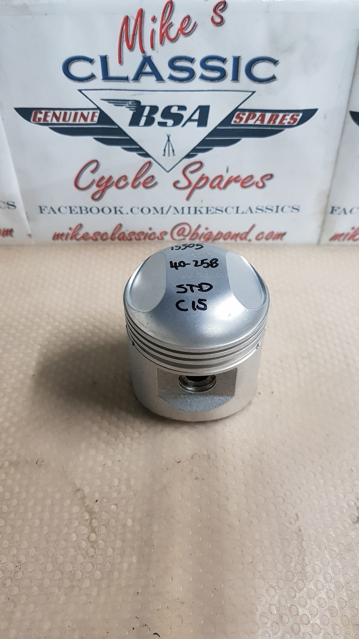 NOS BSA C15 STD HEPOLITE 15305 PISTON 40-258 | Mikes Classic Cycle Spares