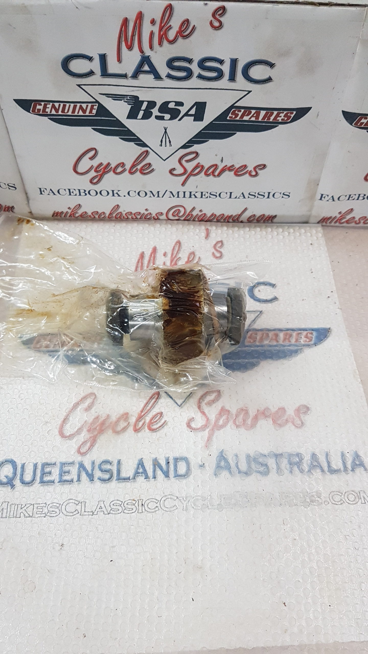 NOS BSA M20 M21 M33 B31 B32 B33 B34 BIG END CRANK PIN ASSEMBLY 66-0545 ...