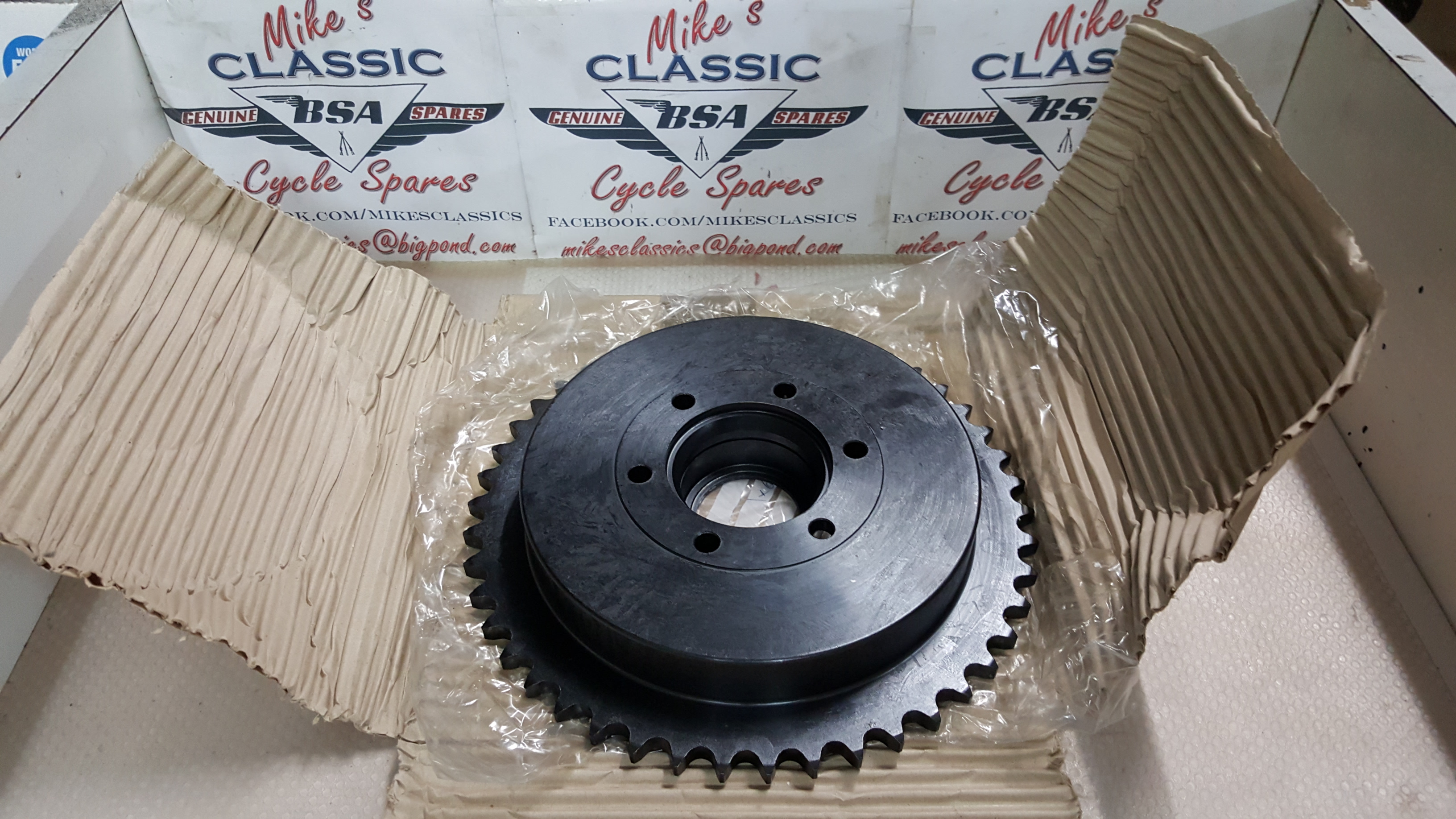NOS BSA A7 A10 REAR BRAKE DRUM SPROCKET 67-6123 | Mikes Classic Cycle ...