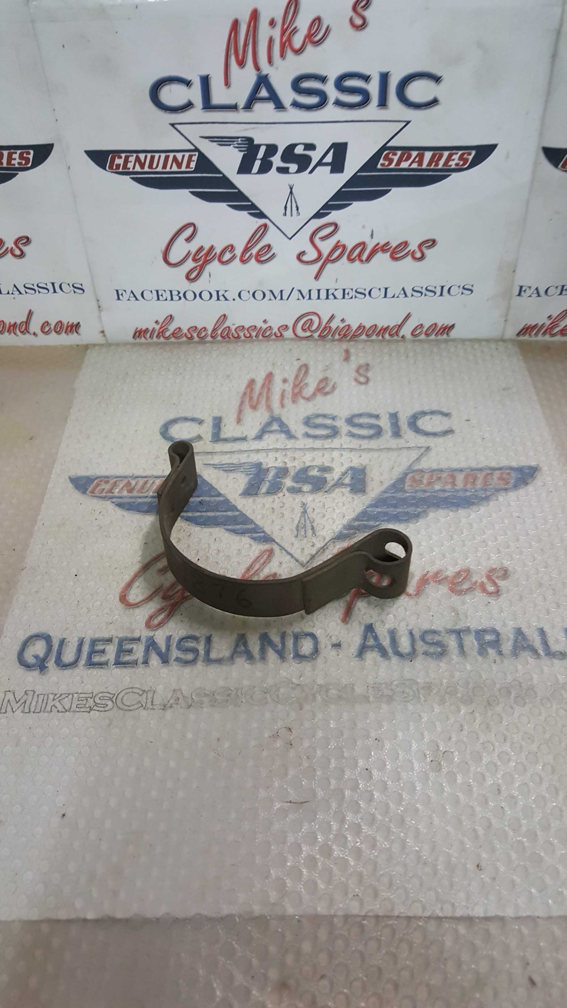 NOS BSA A7 A10 Lucas Dynamo E3l Clamp Fixing Strap 67-1876 | Mikes ...