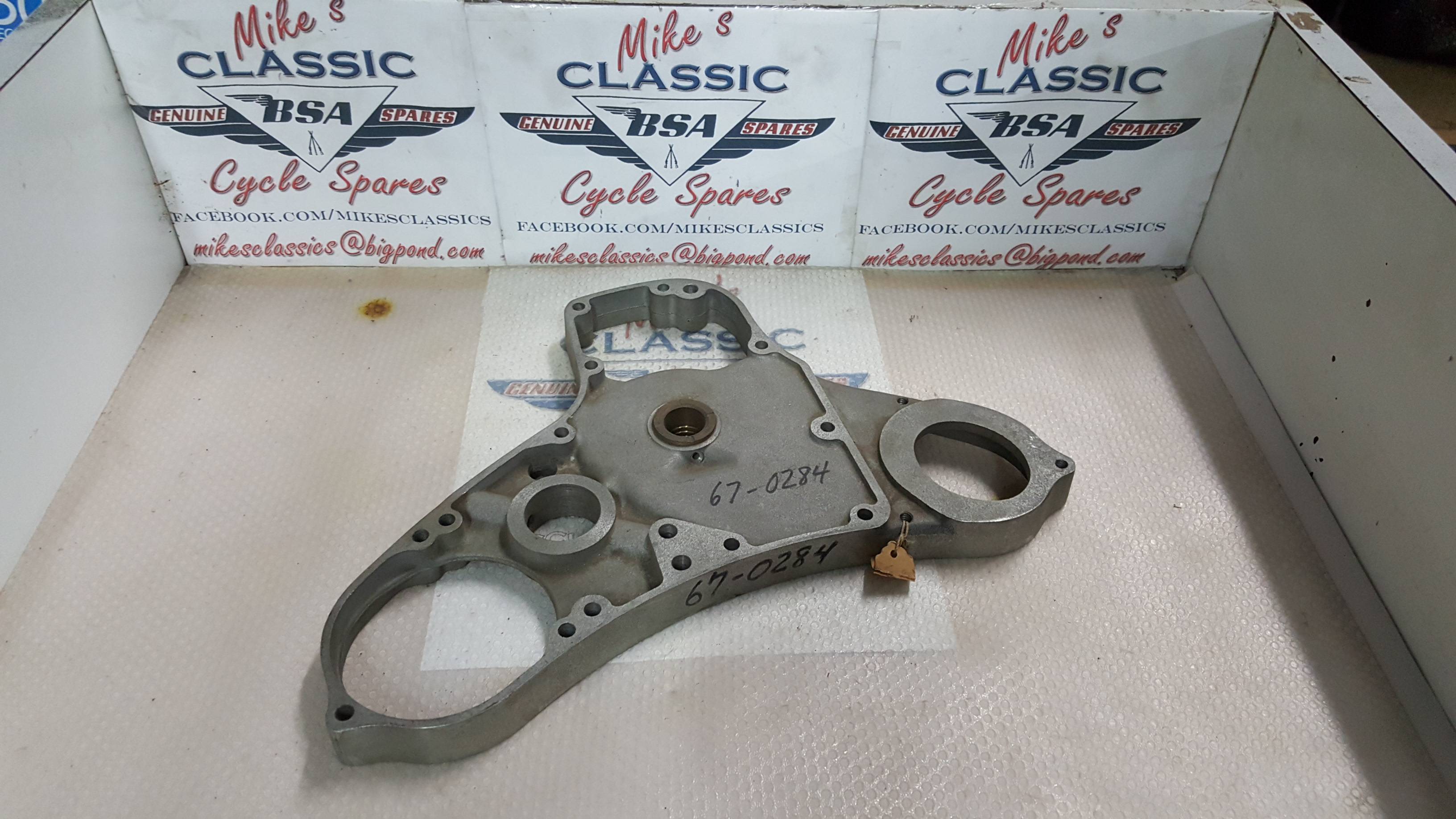 NOS BSA A7 A10 INNER TIMING COVER 67-0284 | Mikes Classic Cycle Spares